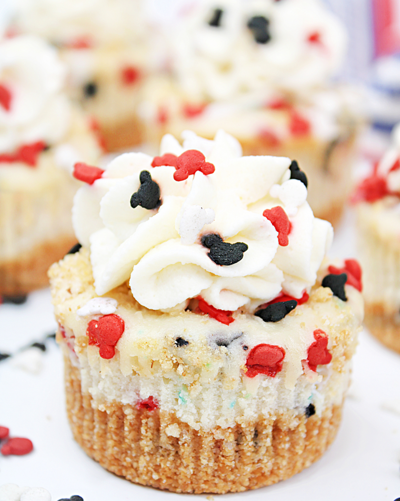 Mickey Funfetti Mini Cheesecakes- Mickey Snacks at Home # ...